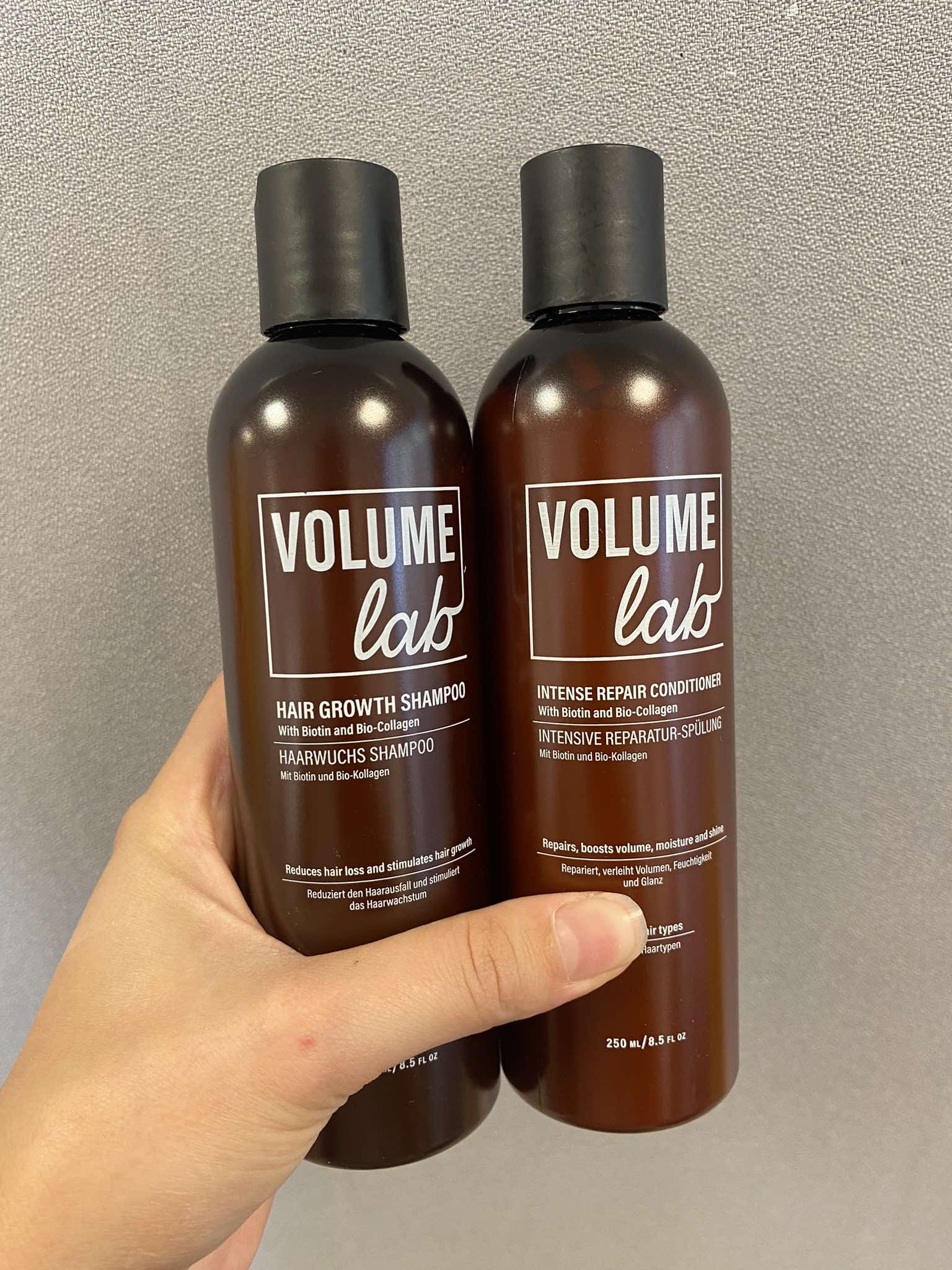 Dwa zestawy VOLUME LAB + grzebień w prezencie